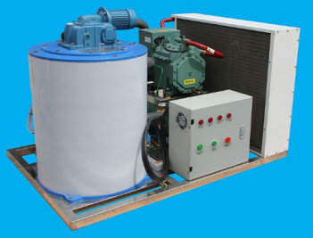 Bizter Compressor Flake Ice Machine 200 - 440V 3P 50-60Hz 2000*1650*1360mm
