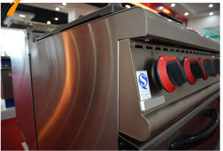 Easy Operating Industrial Gas Electric Oven , Gas Cooktop With Electric Oven supplier
