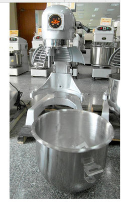 Multifunction Planetary Food Mixer Cake Blender Machine , Industrial Food Mixer With Bowl supplier