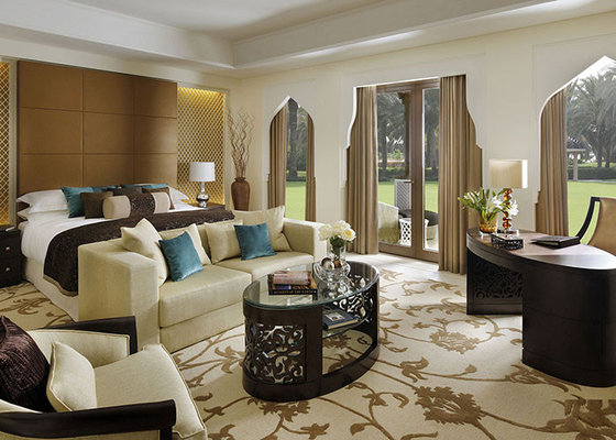 Deluxe Luxury Hotel Furniture , Hotel Guest Room Furniture In Oak Finish