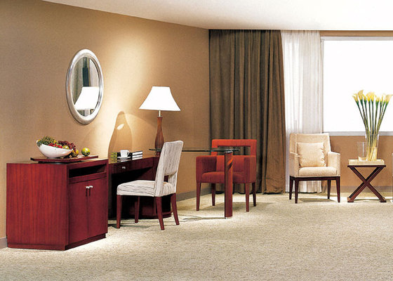 Mahogany Finished Double - Bed Bedroom Furniture Modern Corner Table