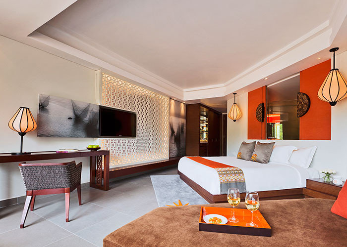 High End Southeast Asian Resort Bedroom Furniture modern apartment furniture Headboard