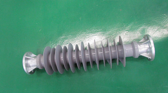 Posten-Isolator der Fernleitungs-72.5KV mit Flansch-populärem Produkt auf Asiaten