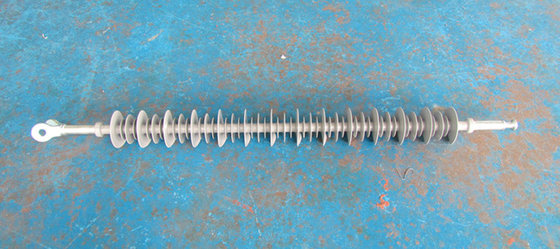 400KV, zusammengesetzter Isolator 222kN mit y-Gabelkopf-Ball-populärem Produkt in Mexiko