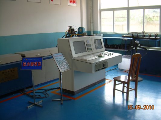 Einzigartiger zusammengesetzter Posten-Isolator, Starkstromleitungs-Isolator 69KV 26.8KN