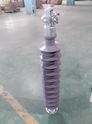 69KV Linie Posten-Isolatoren mit grauen Hallen, ANSI-Standard, Flansch-Klammer