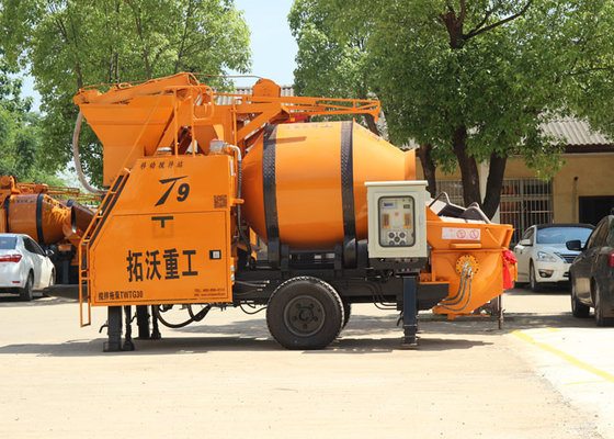 IOS Certification Concrete Mixer Pump Large Capacity Diesel Engine For Tunnels