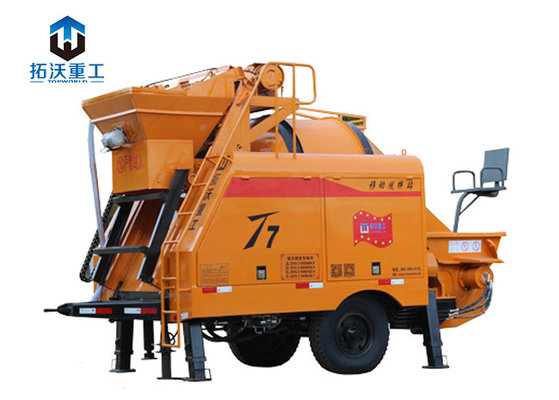6.1 T Weight Concrete Mixer Pump Italy Manuli Rubber Hose 5200 X 2200 X 3350 Mm Dimension