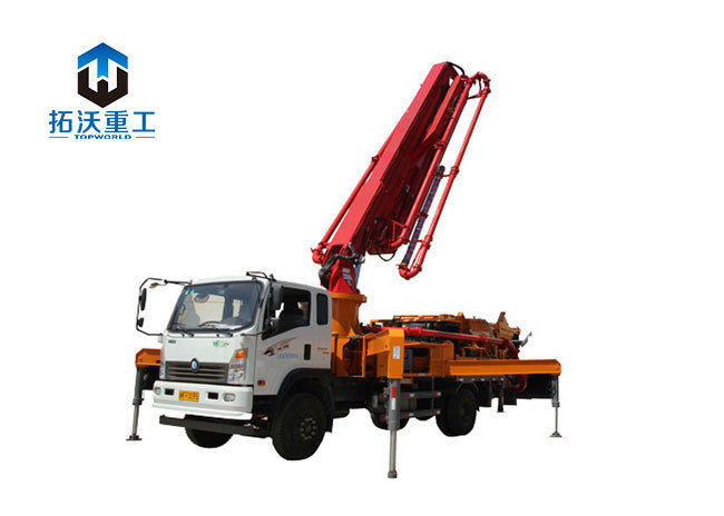 Truck Mounted Concrete Boom Pump Truck Dimension 10700 X 2490 X 3980 Mm