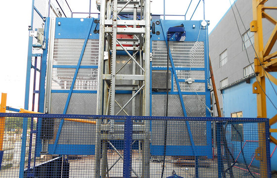 China Rack and Pinion Material Hoisting Equipment ENGINES POWER 2x15kw supplier