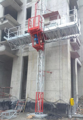 China 450 Mast 10.2m Length Mast Climbing Work Platforms Single and Double supplier