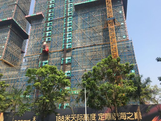 China Motor Power 3 x 15kw Building Site Hoist with 96m / min Rated Lifting Speed supplier