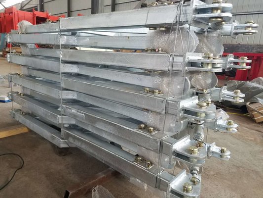 China 3.2×1.4×2.2M 3.2 Ton Building Site Hoist , Material Lifting Equipment With E & E Electrical Cable supplier