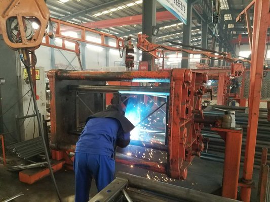 China Single Car 55kg Mast Building Material Lift Easy Installation for Construction Engineering supplier