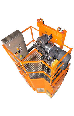 China 500kg High Capacity Passenger Hoists CH500 Single Car with Mast Hot-dip Galvanized supplier
