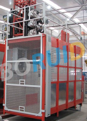 Passenger and Goods Construction Material Hoist Double Cage SC200 / 200 supplier