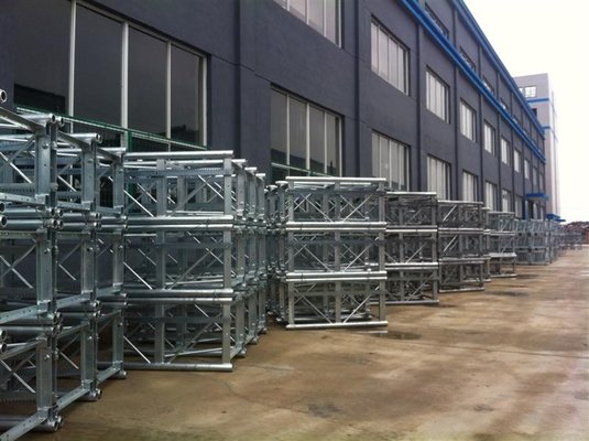 DOL , FC Control Construction Material Hoist With Mast Hot-dip Galvanized CE / ISO supplier