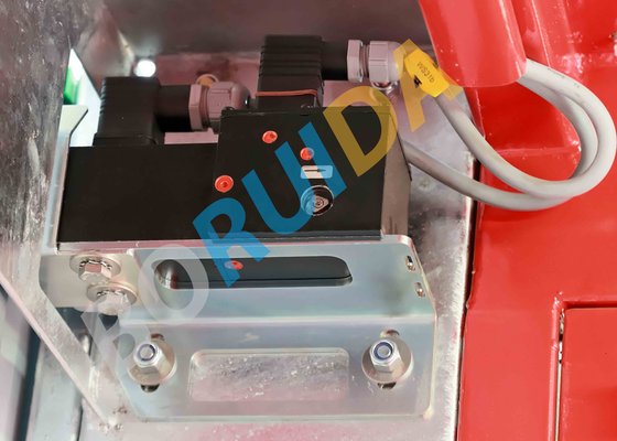 Painted SC320 Red Material Building Site Hoist 3.2m x 1.5m x 2.5m Cage 2050kg supplier
