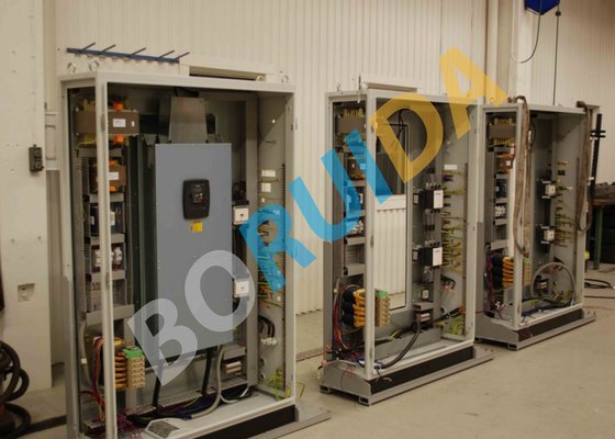 OEM 1600kg Building Site Hoist for Electric Power Plants 3.0 x 1.4 x 2.5m supplier