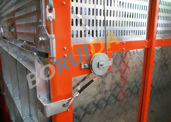 Q235 / Q345 Steel Car Cage Hoists For Building, 380V 50Hz Or 60Hz Power supplier