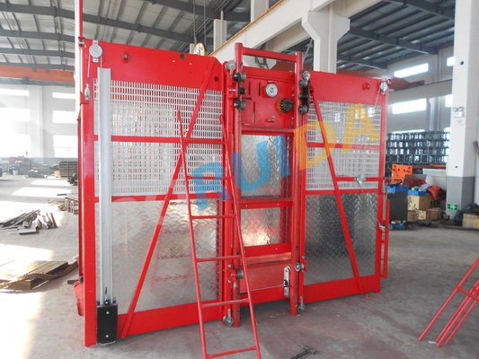 0 ~ 63m/min Curved Construction Passenger Hoist for Personnel and material supplier