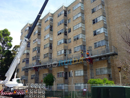 1 x 4 Kw Motor 2.4m Width Mast Climbing Work Platforms Facades for Office Building supplier