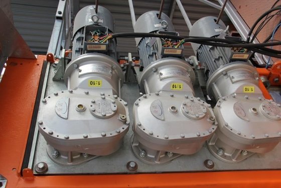 Rack and Pinion Material Hoisting Equipment ENGINES POWER 2x15kw supplier