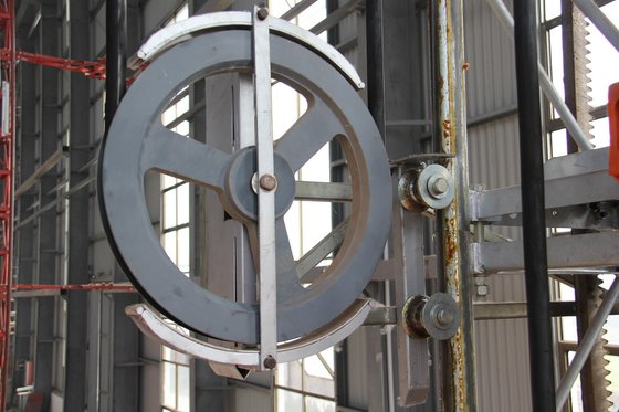 Rack and Pinion Double Cabin Construction Hoists for Transport Material and Personnels supplier