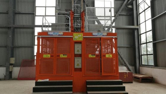 13 Tons Material Lifting Construction Hoist with 400kg Lifting Device for Tower supplier