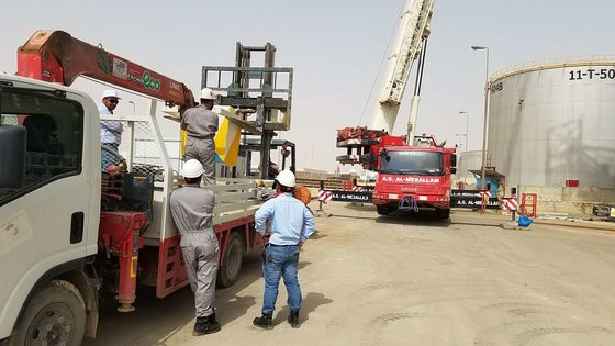 60m / min Construction Material Hoist 2700kg for Warehouse / High Tower supplier