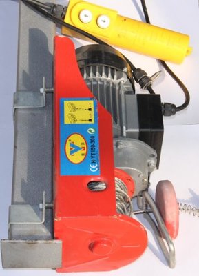 Building / Construction Hoist Elevator for 1000kg ~ 3200kg Heavy Materials supplier