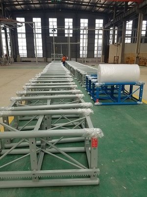 30 Days Delivery Construction Material Hoist with Multiple Safety Devices supplier