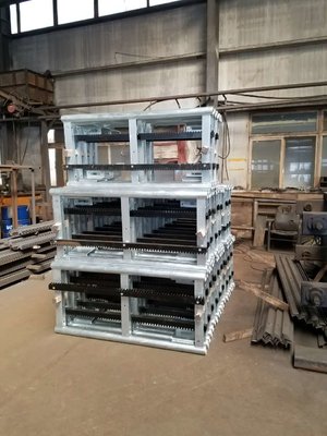3.0×1.3×2.2M Construction Material Lifting Hoist With 60m / min Rated Lifting Speed supplier