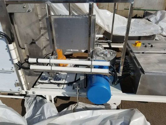 3.2×1.4×2.2M CH270 Rack Pinion Material Lifting Devices In S4 Work System supplier