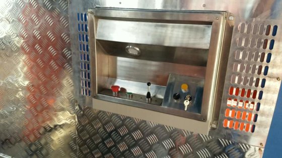 Frequency Conversion 55kg Mast Goods Hoist Lift With Customized Dimension supplier