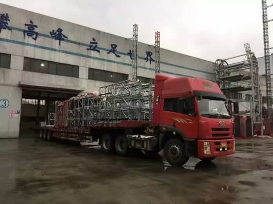 1500Kg 3.2×1.4×2.2m Building Site Hoist , Material Lift Elevator With Multiple Choice of Doors supplier
