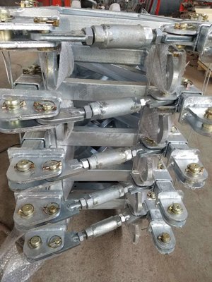 Multiple Choice of Doors Heavy Duty Elevator About 380V 60Hz 3P Voltage With CE supplier