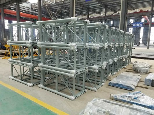 EURO Standard Passenger And Material Hoist S4 Work System CH320 Customized Dimension supplier