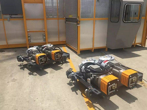 Inverter Power 37kw 1.5 Ton Construction Lifts For Required Logo , Gear Reducer Hoists supplier