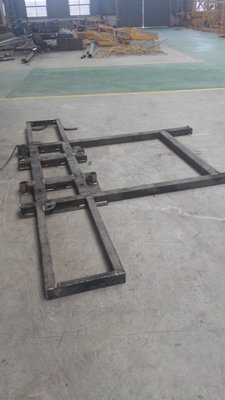 Automatical Landing Double Rollers Industrial Elevators 2.7 Ton , S4 Work System Custom Size supplier