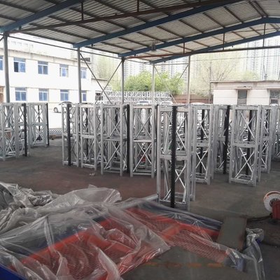 CE Customized Color 450 Mast Industrial Lift With Motor Power 2x15kw, 400kg Lifting Device supplier