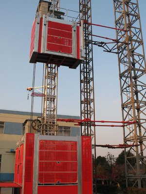3.2 × 1.5 × 2.5m VFD Construction Lifts / Building Lifter High Reliability Euro Tech supplier