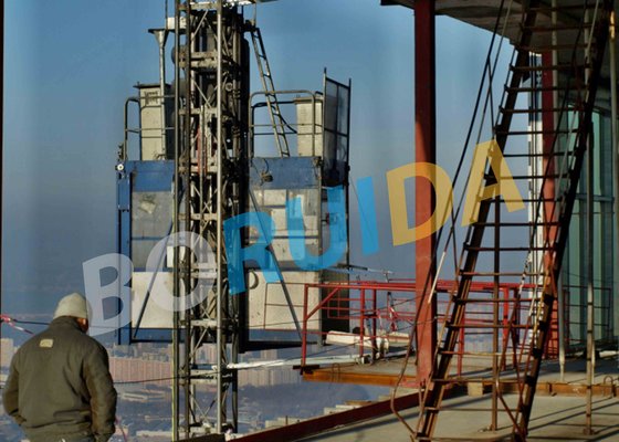 Blue Cage Of Construction Hoist Elevator , Construction Material and Personal , Single Lifting Cage supplier