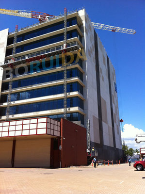 Window Cleaning Mast Climbing Work Platforms , Construction Lifting Platform supplier