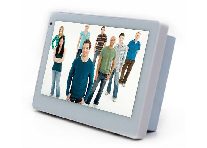 Android 4.4 Intercom Touch Screen Auto Starts 2N SIP Application with SIP Stack