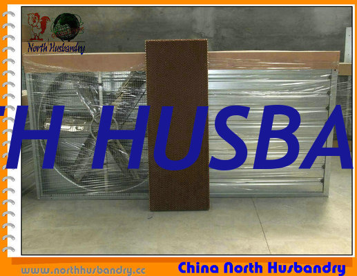 Evaporative cooling pad for poultry farm
