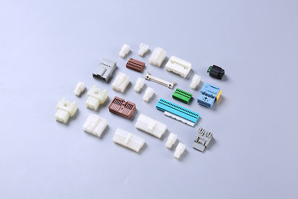 Plastic mould component manufacturer precision plastic mould making with good price