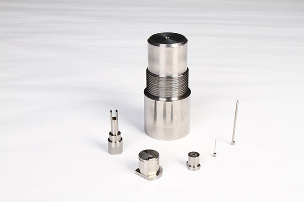Die cast mold inserts factory easily deformed inserts with grinding&EDM processing
