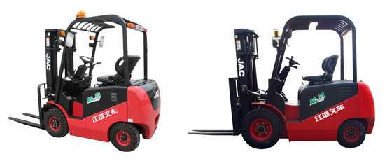 4 Wheel Electric Forklift Truck 3.5 Ton For Moving Cargo In Pallets , Battery Fork Lift
