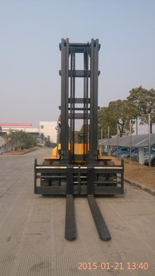 JAC  Diesel Forklift Truck/Large-tonnage forklift  truck/European standard JAC forklift truck CPCD80